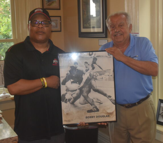 Longshaw talks local legends at exhibit | News, Sports, Jobs - The ...